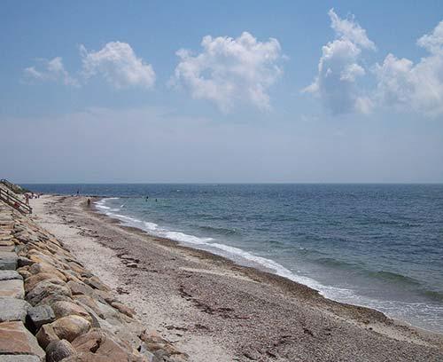 Sun Pacific | FALMOUTH, MASSACHUSETTS - Mariner's Point Beach Club