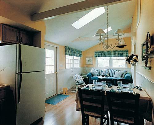 Sun Pacific | WEST YARMOUTH, MASSACHUSETTS - Colonial Acres Resort